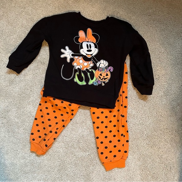 Disney | Matching Sets | Minnie Mouse Black And Orange Polka Dot Set ...